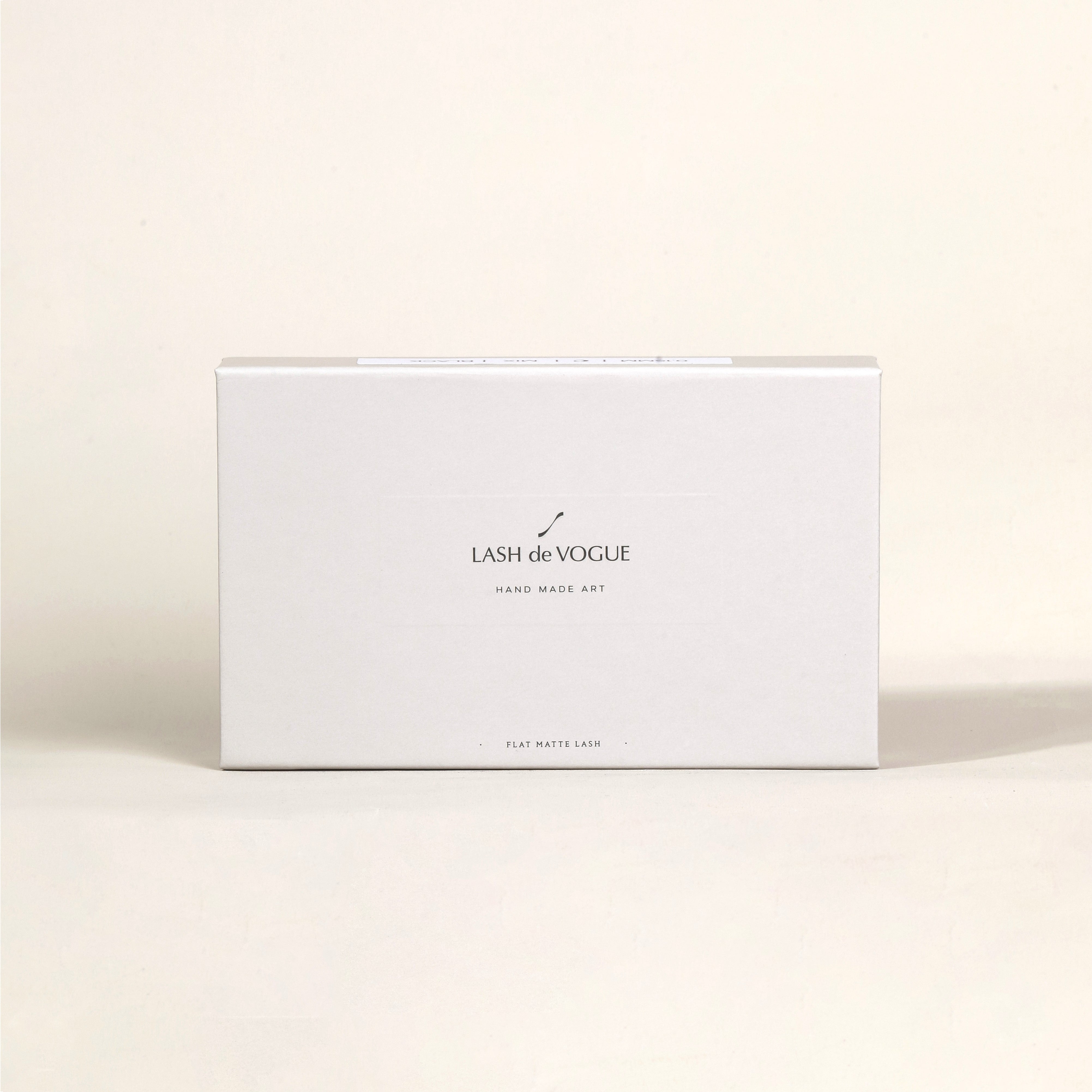 Flat Matte Lash – LASH de VOGUE